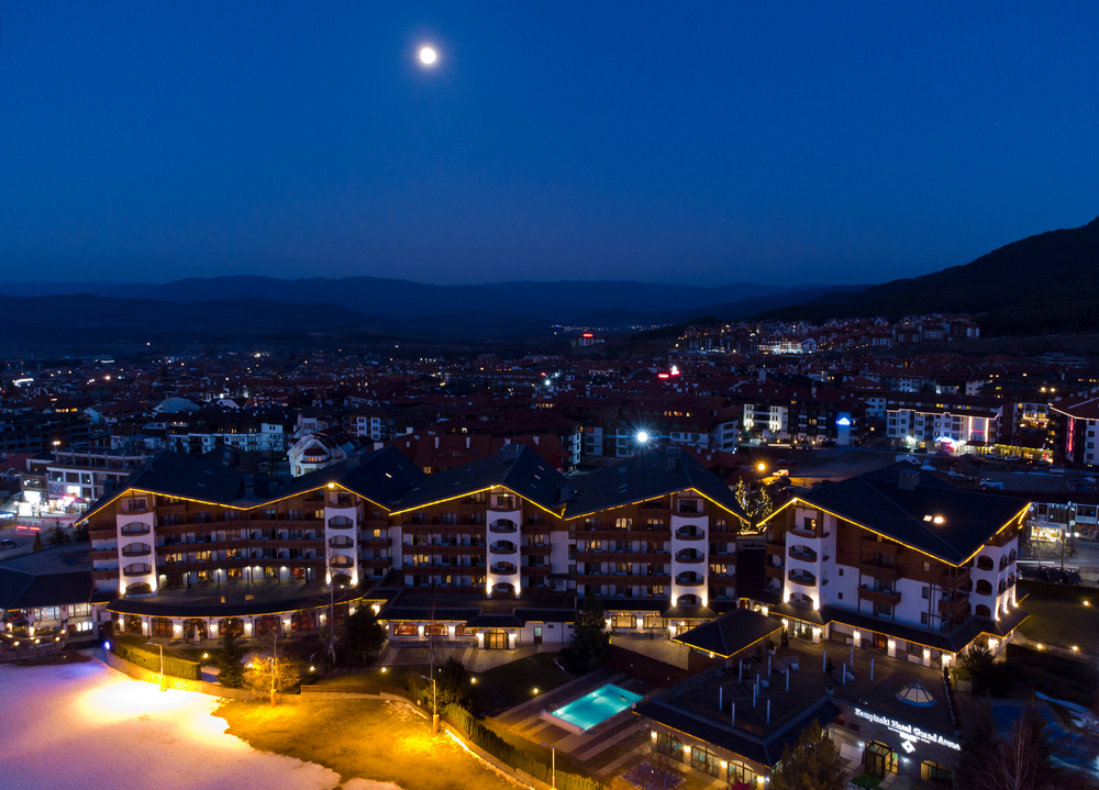 בנסקו גובה העיירה